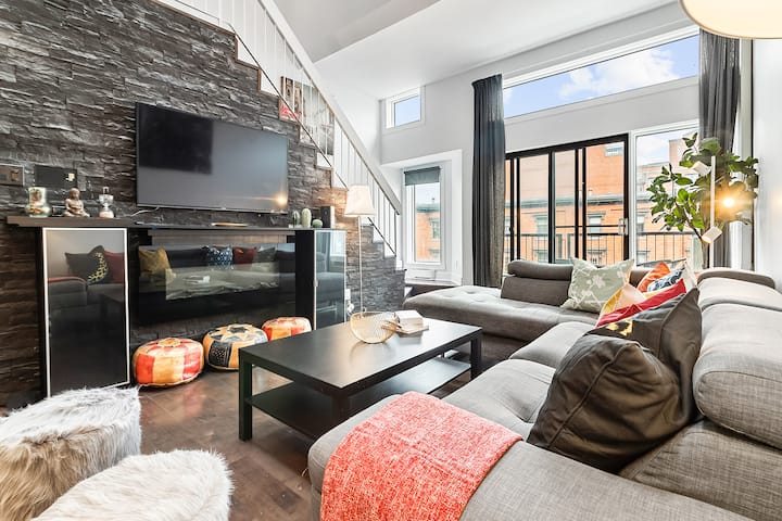 Elegant 2br Steps To Place Des Arts - Laval, Canada