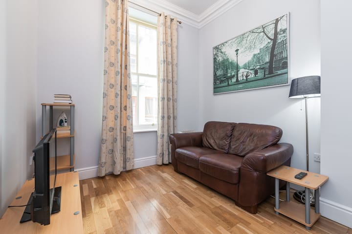 Central 1 Bed Apartment In Dublin 1 - Dublin