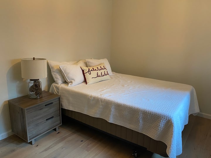 Cute Home In South Lake Tahoe - South Lake Tahoe, CA