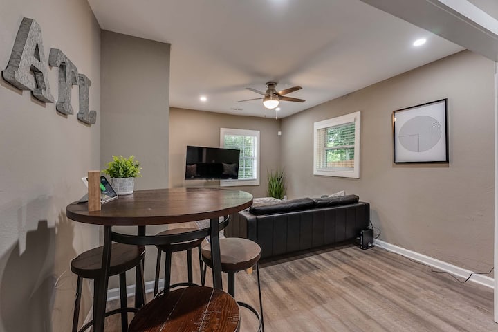 Budget Friendly Intown Stay - Atlanta, GA