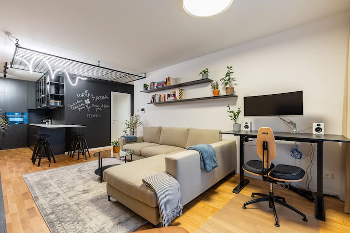 Bnb Slovakia Modern Urban Sanctuary - ブラチスラバ