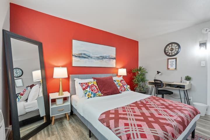 Steps Away From The Heart Of The Fun!at&t Walkable - Arlington, TX