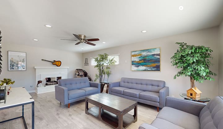 Modern Oasis For Families & Business, Pets Ok, Ev - Anaheim, CA