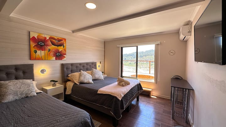 Habitacion Familiar En Hotel Sto Domingo Lodge - Santo Domingo, Chile