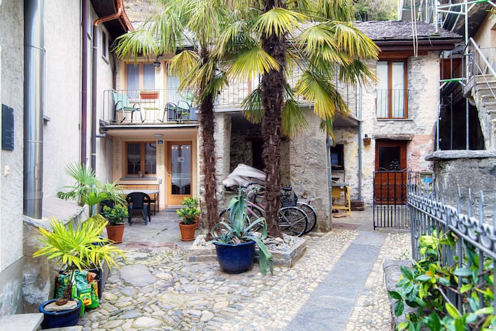 Maison Romantique En Bois (Casa Edera) - Locarno