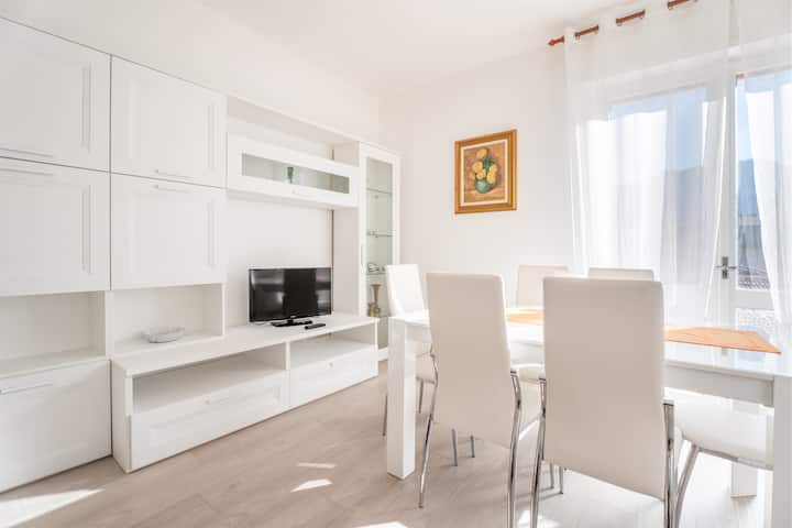 Casa Nora - First Floor & Garden - Riva del Garda