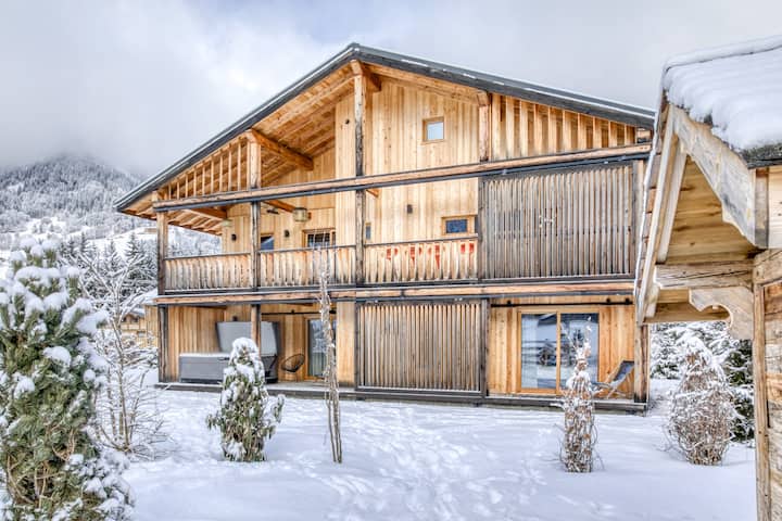 Grand Chalet Récent Avec Jacuzzi, Ski Au Pied - Praz-sur-Arly