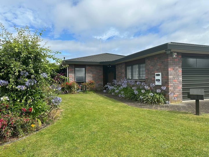 Entire Home In Rotorua - Rotorua