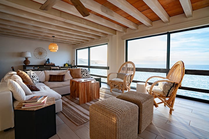 Waterfront Los Arcos View Condo - Conchas Chinas