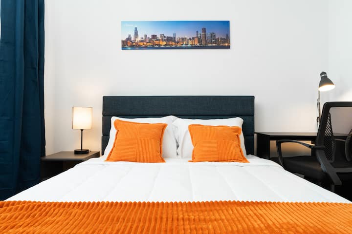 13 Mins Dt | 4 Mins Lake | Artistic Loft Rooftop - Chicago
