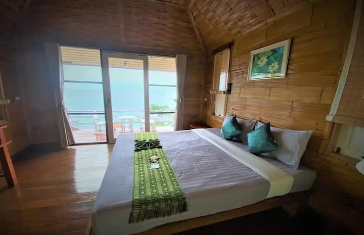 Serene Hillside Sea View Bungalow - Ko Tao