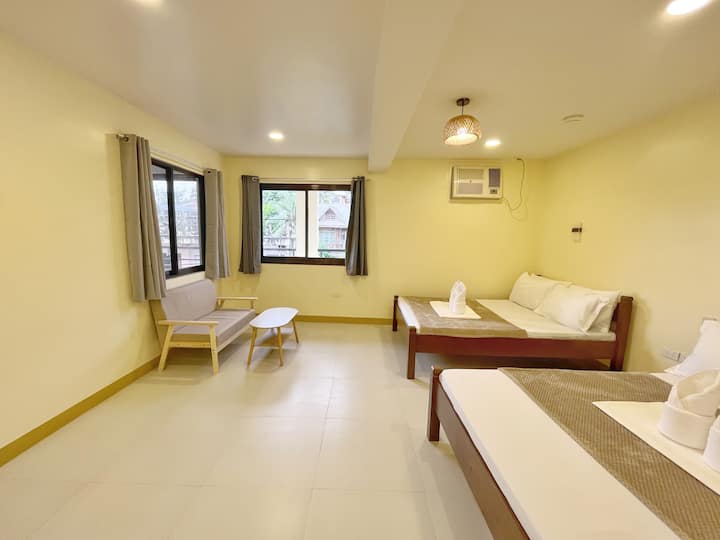 Super Deluxe Room For 4 Person - Coron