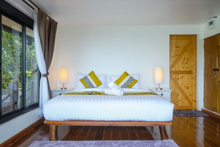 2 Bedrooms W 2 Bathrooms Family Suite W Sea View - Ko Tao