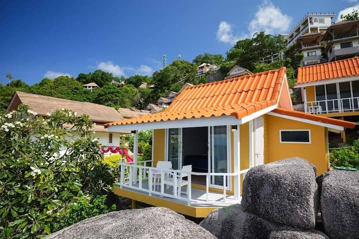 Charming Sea View Bungalow - Koh Tao