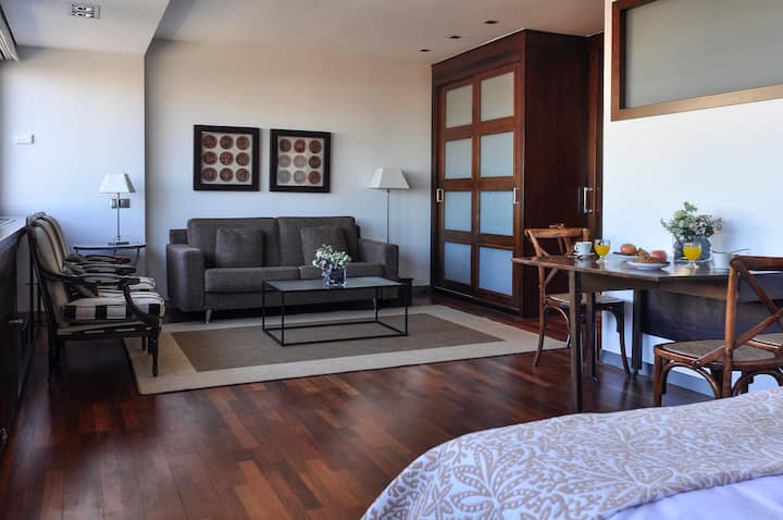 Suite-estudio En El Centro Colon - Madrid