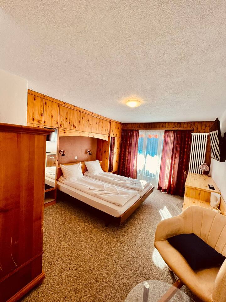 Room Private Bathroom+balcony - Pany