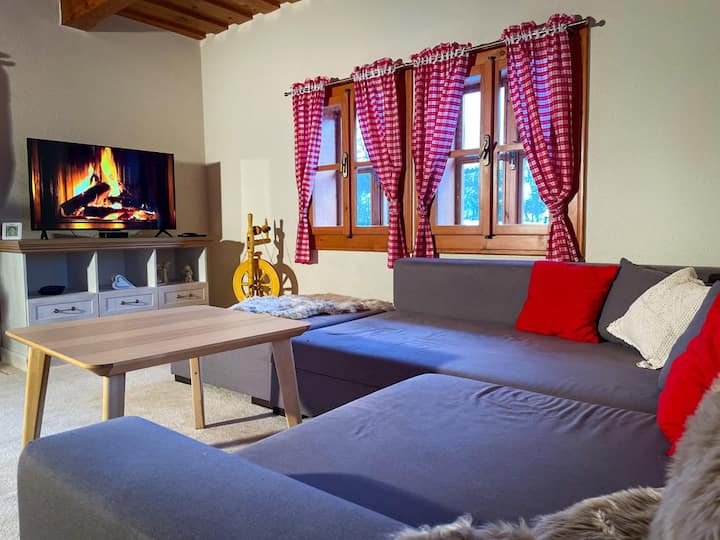 Traditional Deer Cabin With Barrel Sauna - Slovakia