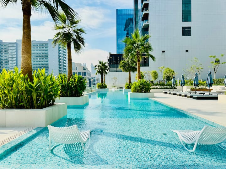 Chic Studio | Burj Views | Sterling By Omniyat - Dubai