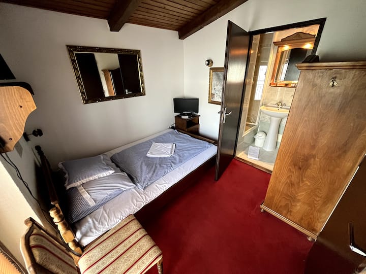 Cozy Room For Solo Traveller - Bratislava