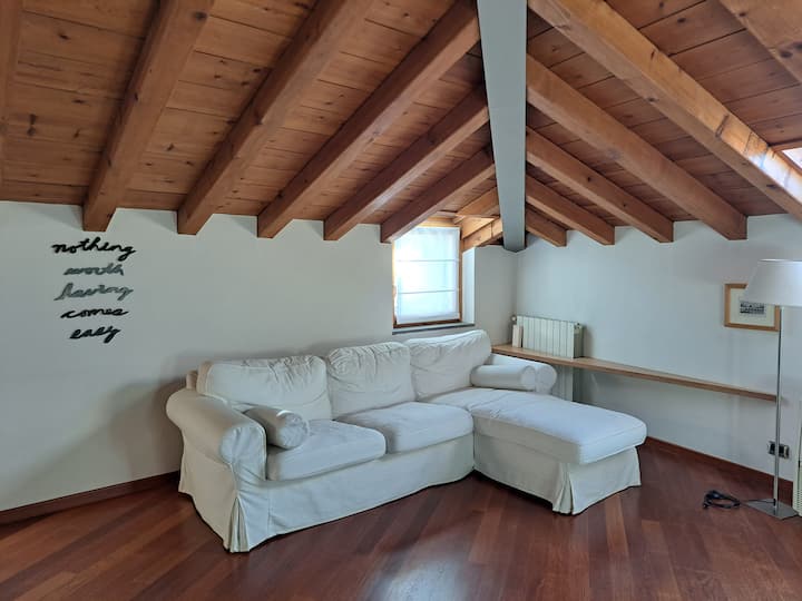 Post Office Holidays House - Bérgamo
