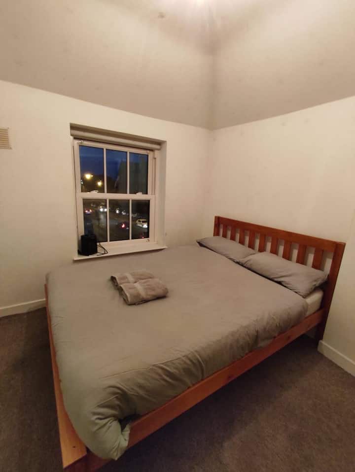 X Slick 2 Bedroom Apartment - Dublin