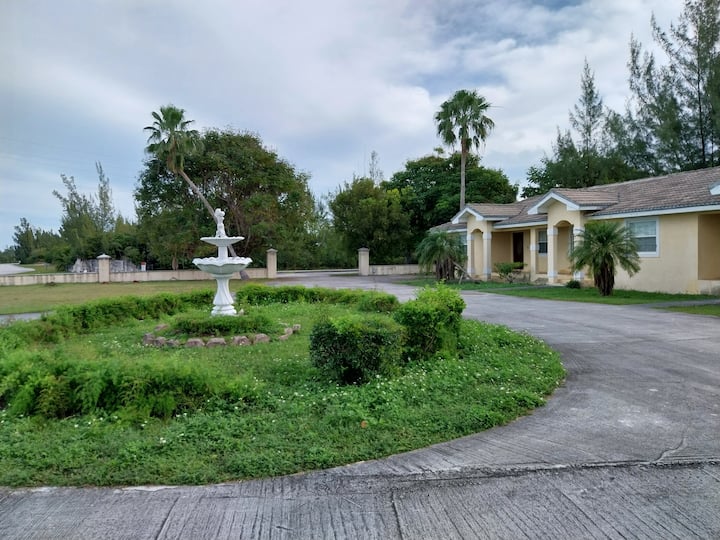 Harmony Isles Apartments - Freeport