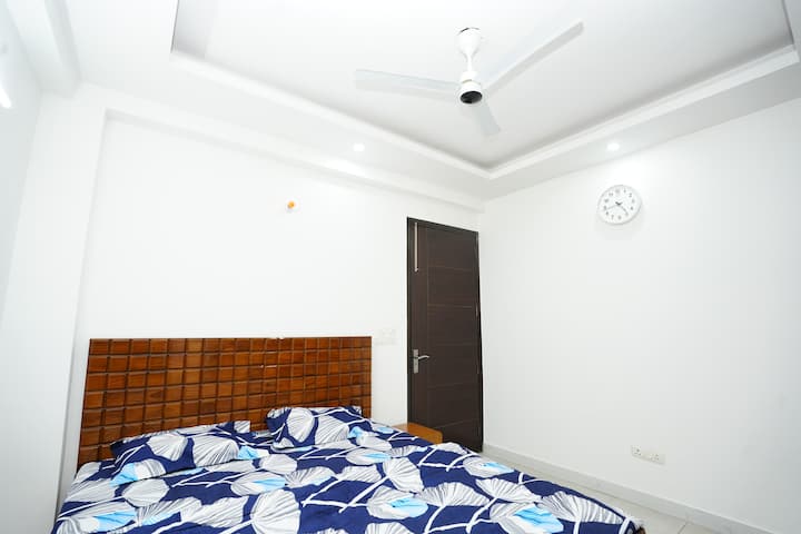 White Cottage Studio Apartment - Neu Delhi