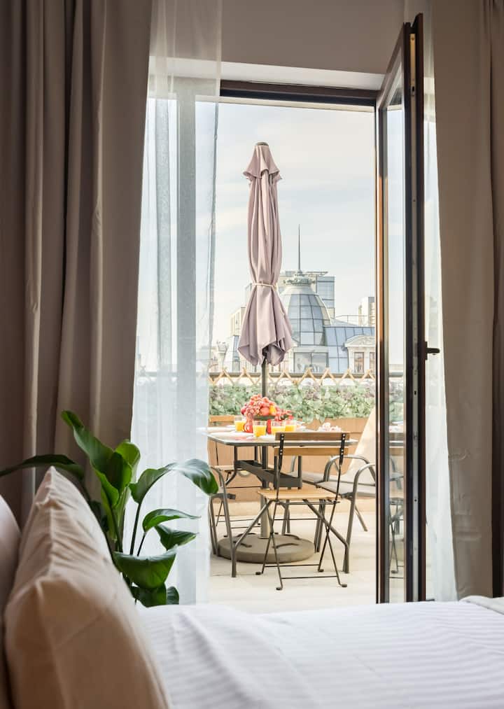 Sunny 2br Roof Top Flat | Amazing Terrace - Bukarest