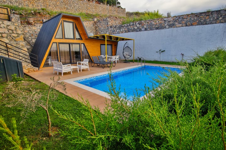 Fethiye'de 4 Kişilik, Denize Yakın  , Bungalow 1 - Fethiye
