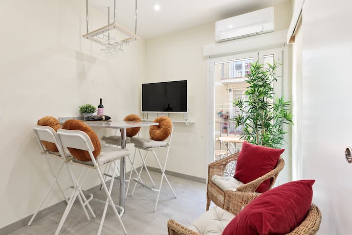 Fv653 Seaview & Beach 1 Min, 2 Bedroom, Workspaces - Barcelona