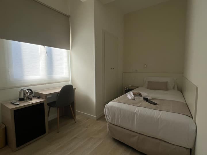 Habitación Individual - 拉斯帕爾馬斯