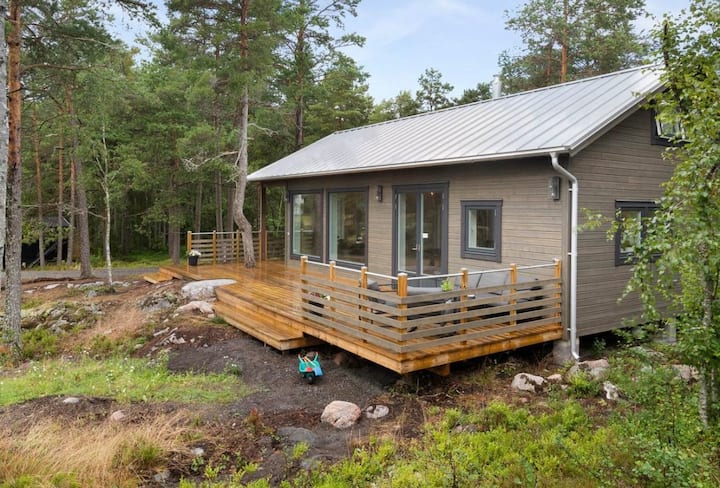 Havsnära Hus I Sthlms Skärgård - Sandhamn