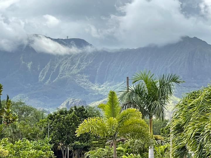 Tropical Mountainside Hideout, 2 Mins To Beach! - Kapolei, HI