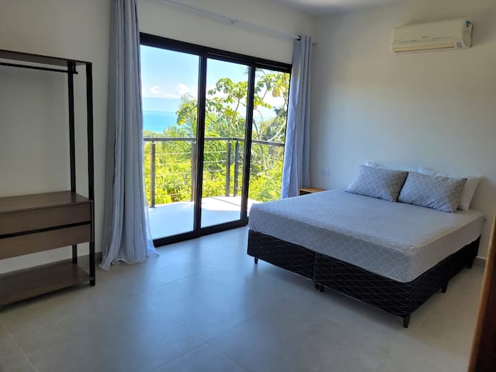 Casa 2 Quartos Com Linda Vista - Ilhabela
