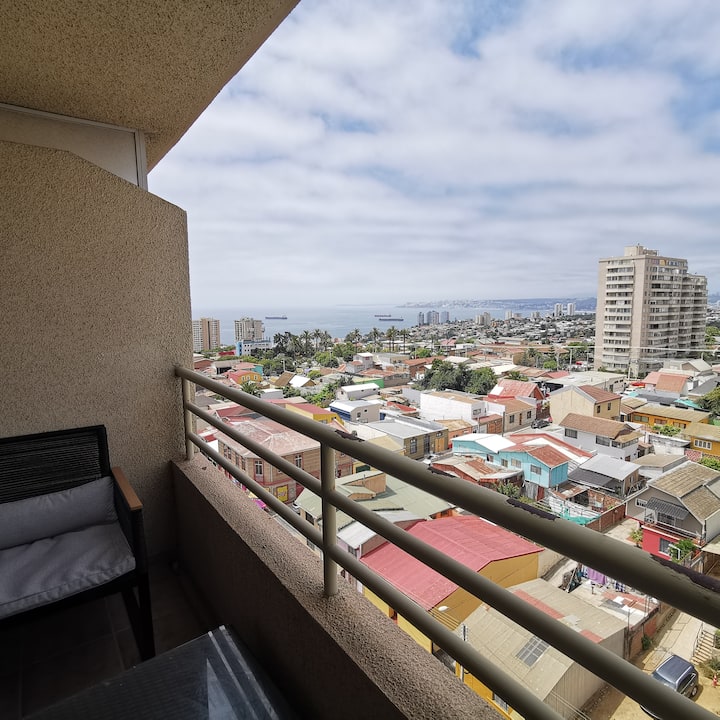 Dpto. Terraza Y Vista Al Mar, Cerca De U Snt María - Viña del Mar