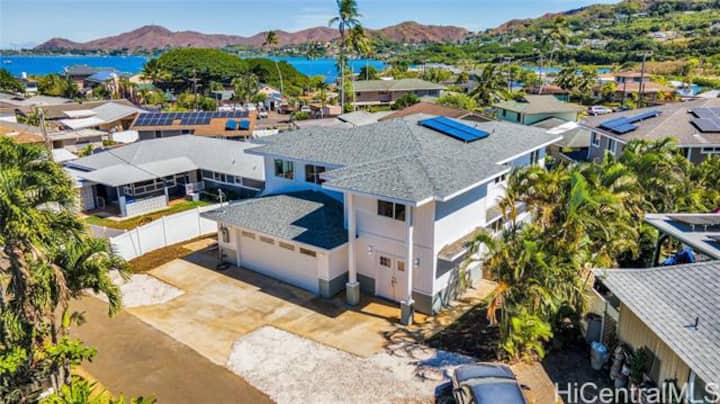 Kaneohe House With Ocean View. - Kaneohe