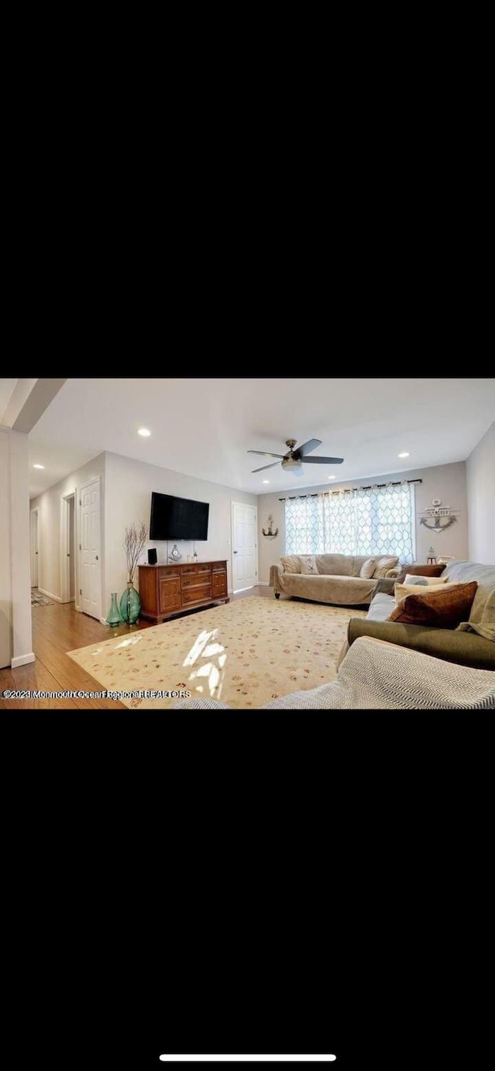 Lb Beach House - Red Bank, NJ