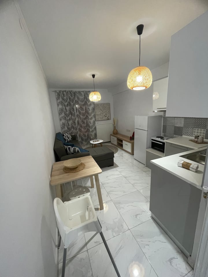 Vpg Central Luxury Apartment - Птолемаида