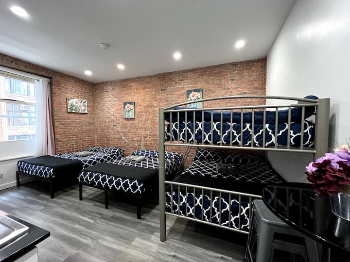 Exclusive Studio 409 | Private Bathroom - New York City