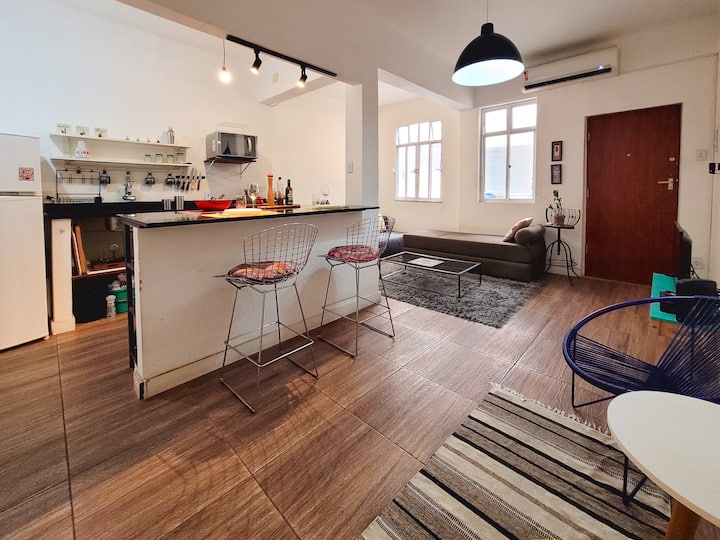 Charmoso Apto Em Copacabana! Muito Perto Da Praia! - Rio de Janeiro