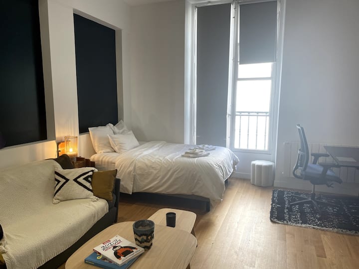 Charmant Studio En Plein Paris. - Maison de Victor Hugo