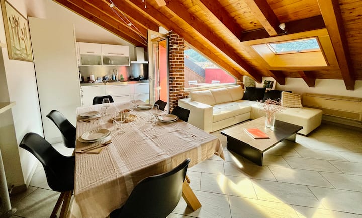 Attico Lago Maggiore - Arona, Italy