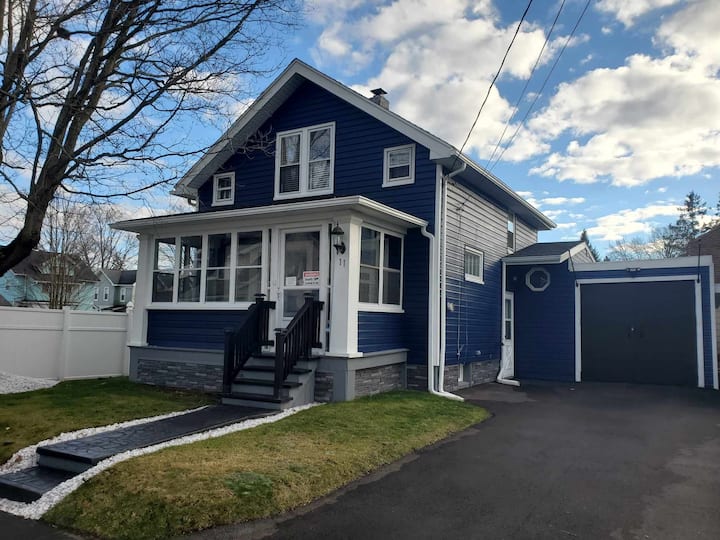 Home Away From Home In Jamestown - Jamestown, NY