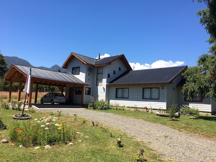 Pucón Casa Veraneo Vista Al Volcán. - Pucon