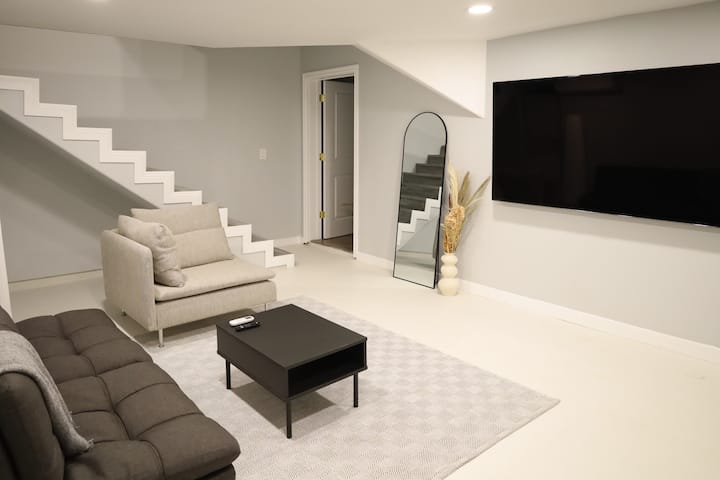 Modern Studio Duplex - Old Torrance Gem - Torrance