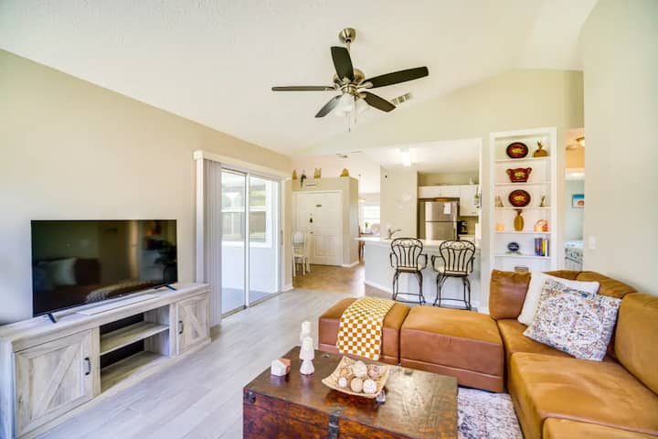 Upscale  Home Centrally Located In West Melboune - Indialantic, FL