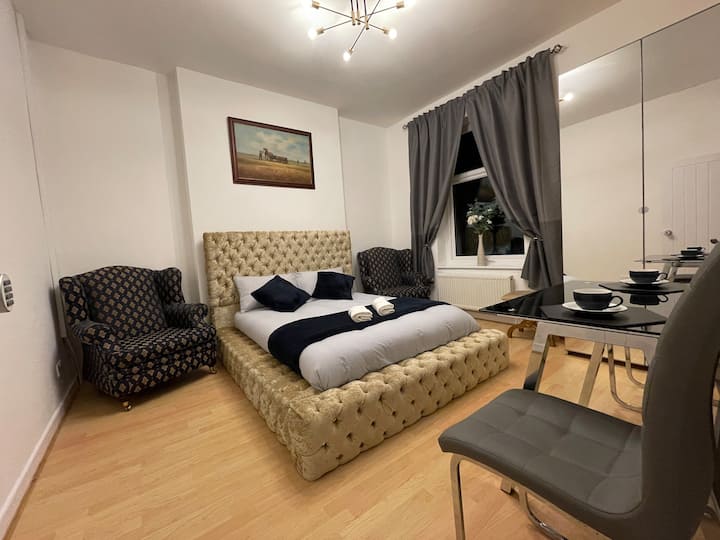 Fabulous Double Room & Good Links To City Centre! - Stockport