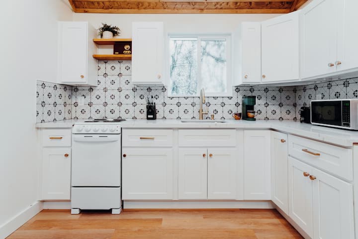 Packwood's Skyline Suite - Packwood, WA