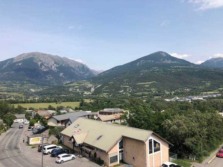 Entre Lac Et Montagne - Les Orres