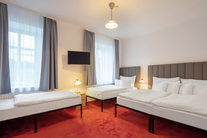 Rodinný Pokoj, Se Snídaní - Liberec